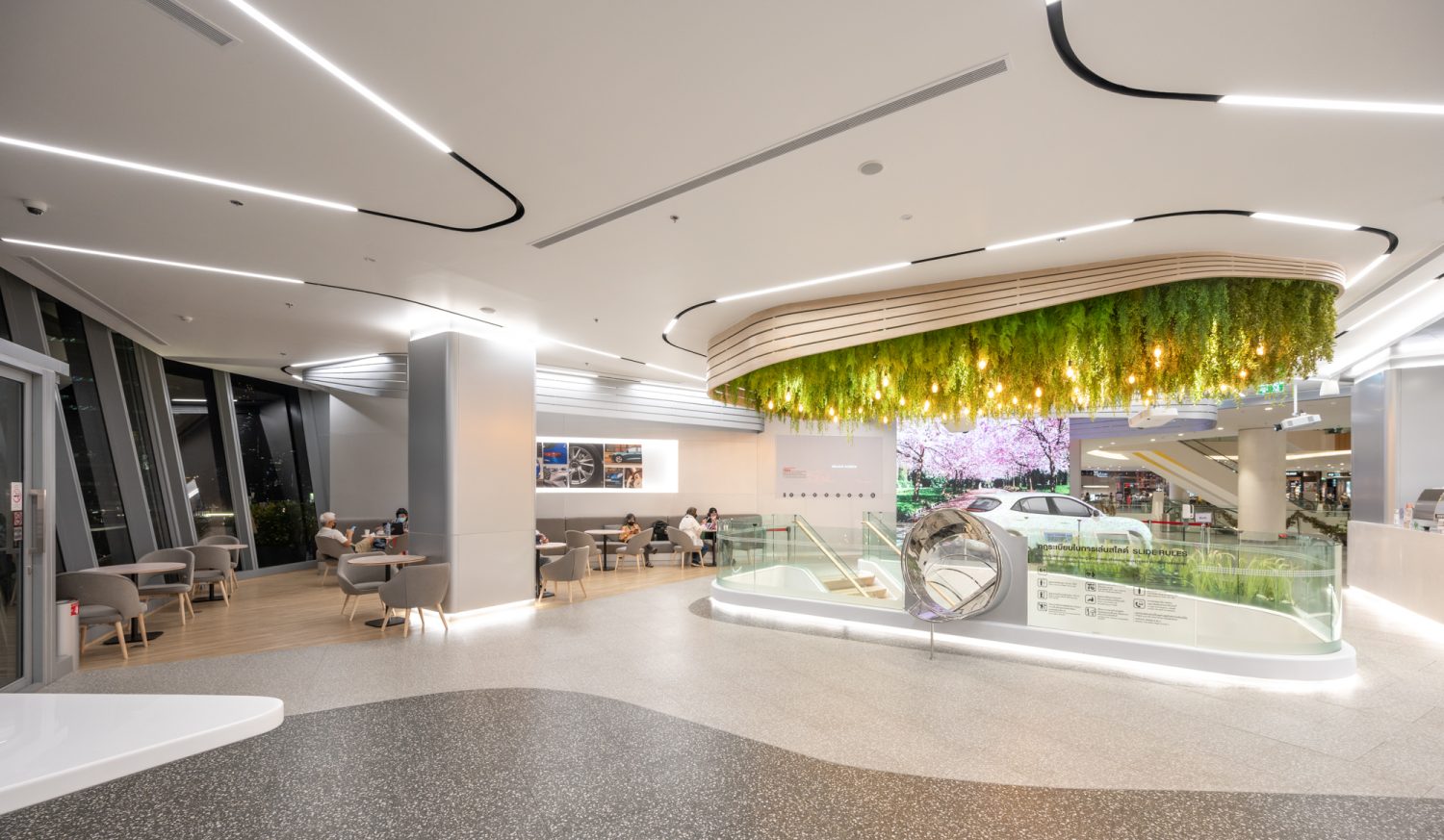 GWM EXPERIENCE CENTER