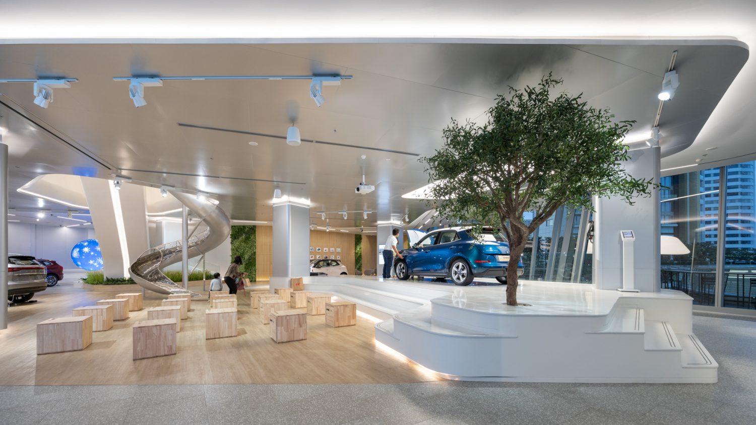 GWM EXPERIENCE CENTER